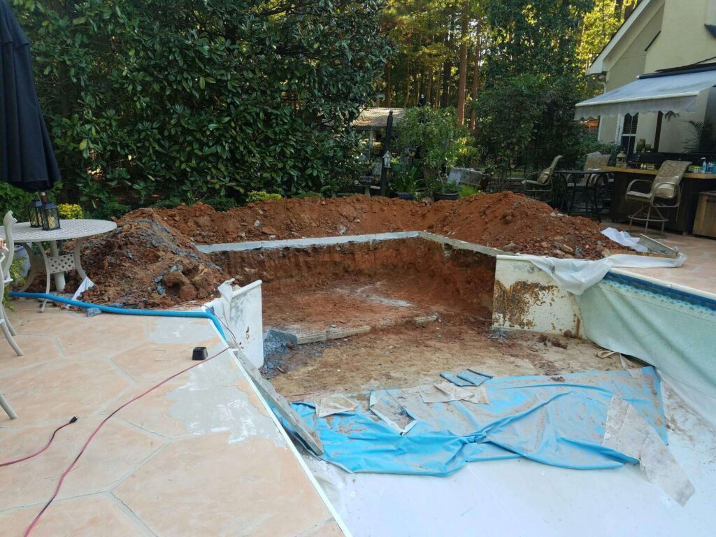 Renovating Old Fiberglass Steps (Vinyl Remodel) - J&M Pools