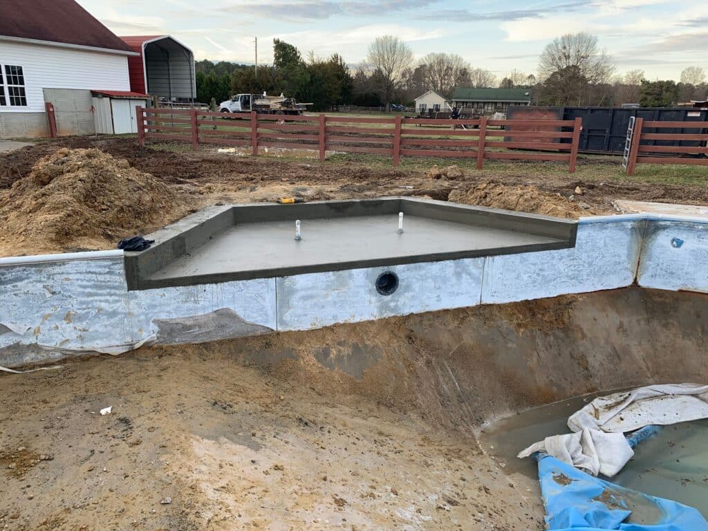 Renovating Old Fiberglass Steps (Vinyl Remodel) - J&M Pools